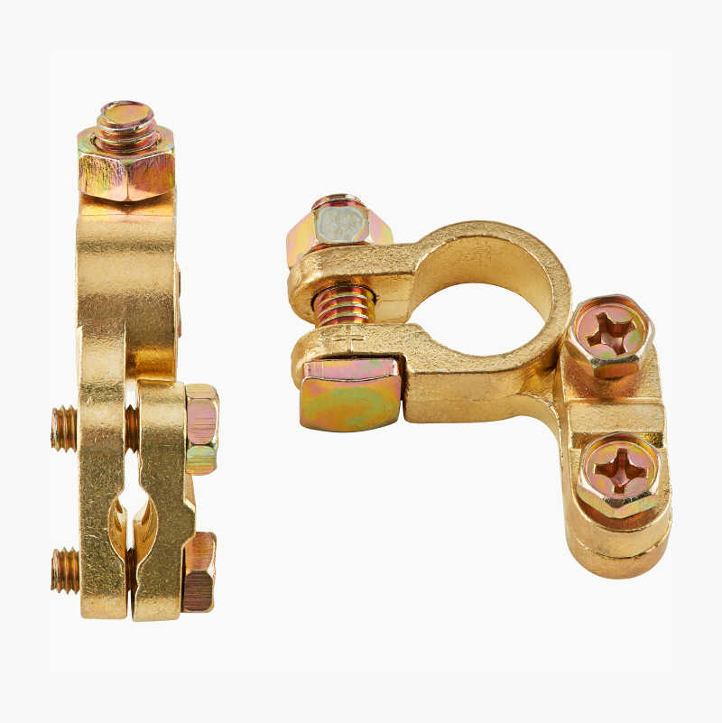 Battery lugs for cable store